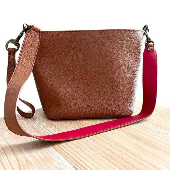 Angela Roi | Bags | New Angela Roi Angelou Mini Bucket Shoulder Bag ...